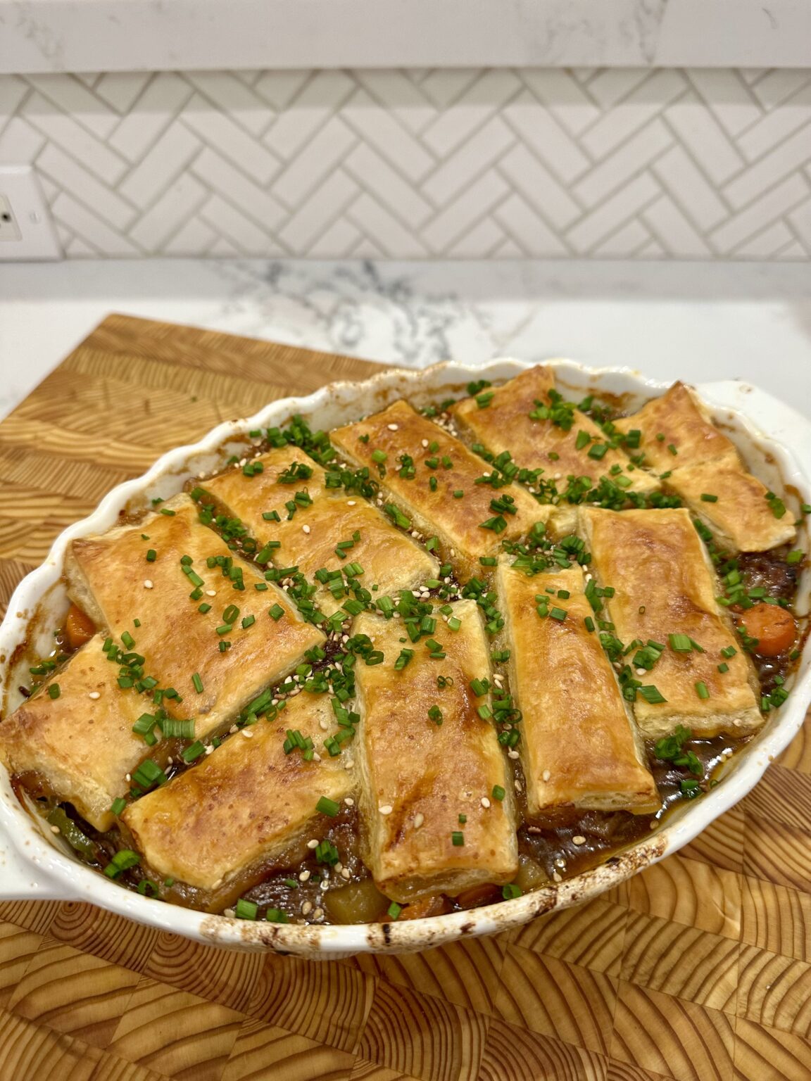 Galbi-Jjim (Korean Braised Short Ribs) Pot Pie - TheSpicyJuju