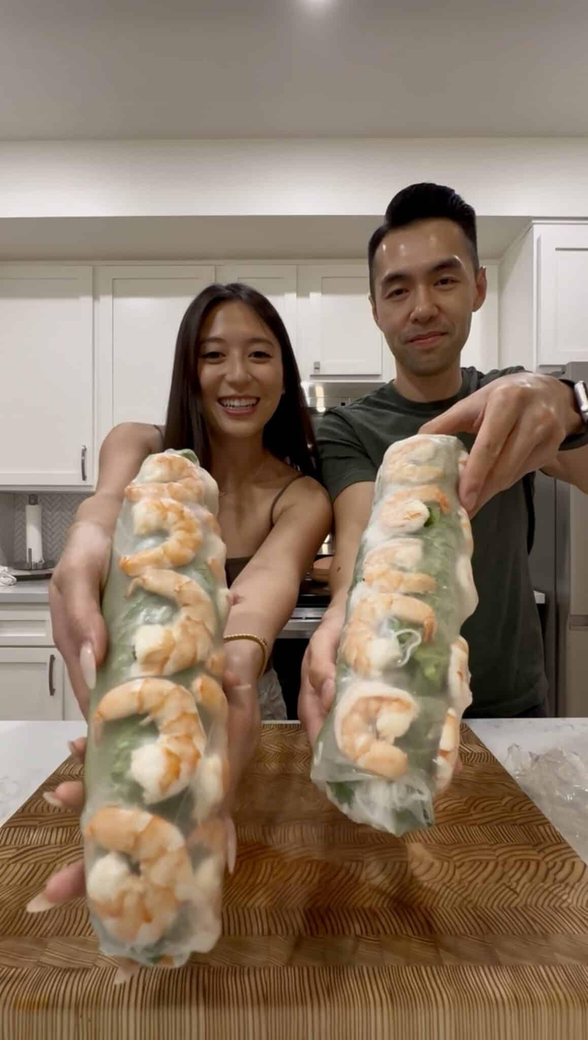 XXL Shrimp Spring Rolls with Peanut Sauce - TheSpicyJuju